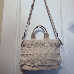 Universal Thread | Bags | Universal Thread Goods Coembroidered ...